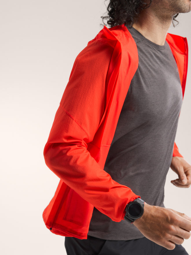 Arc'teryx Men's Ultralight Incendo Airshell Hoody Red – Dynasty – Arc ...