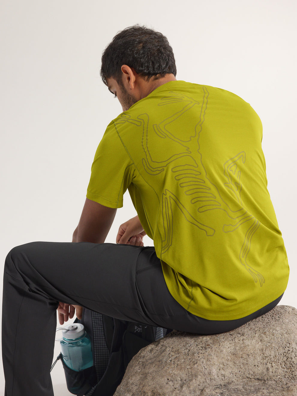 Arc'teryx Men Lightweight Cormac Arc'Bird Logo Shirt SS Green – Olive ...
