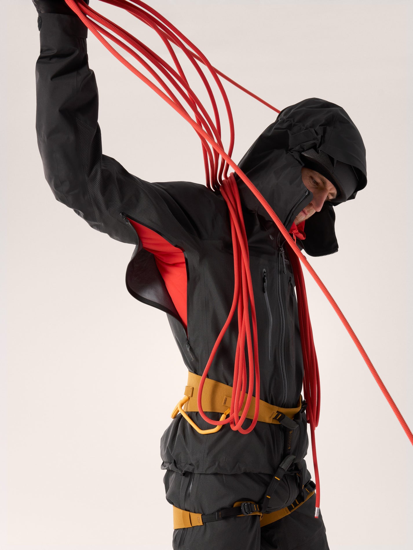 Arc'teryx Men's Waterproof Alpha Jacket Black – Black – Arc'teryx Australia