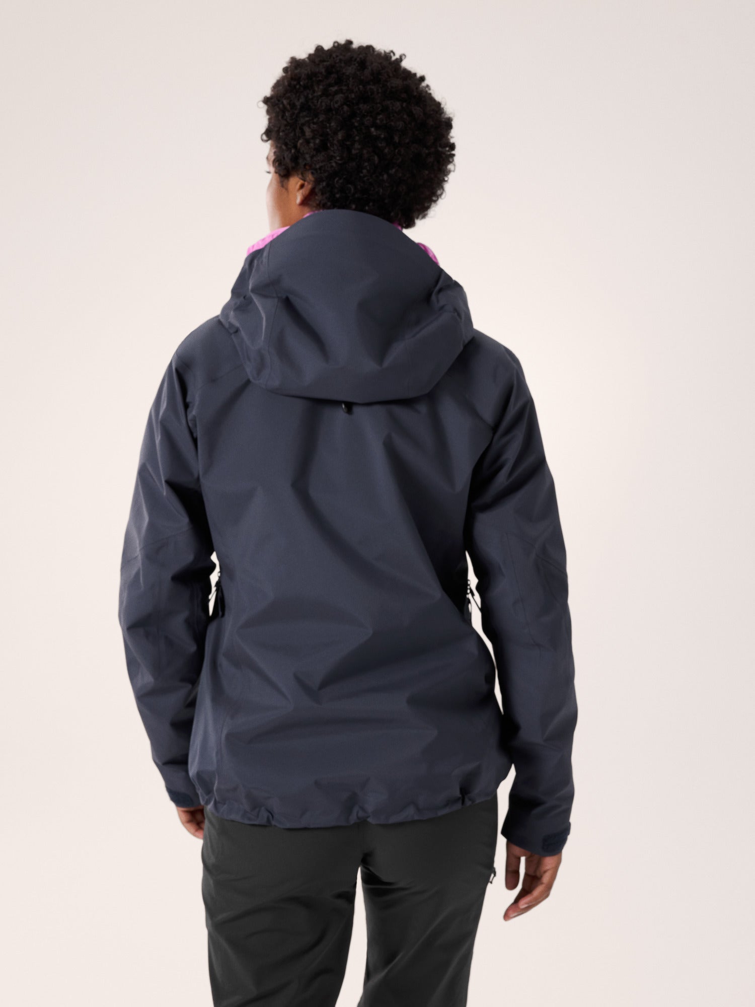 Arc'teryx Women's Waterproof Beta AR Jacket Navy – Black Sapphire – Arc ...