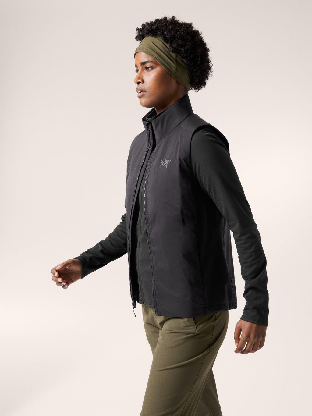 Arc'teryx Women's Breathable Atom Vest Black – Black – Arc'teryx Australia